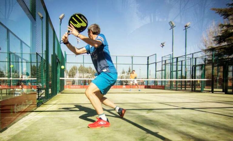 Saca el máximo provecho jugando al pádel individual – PADEL TEAM LEAGUE